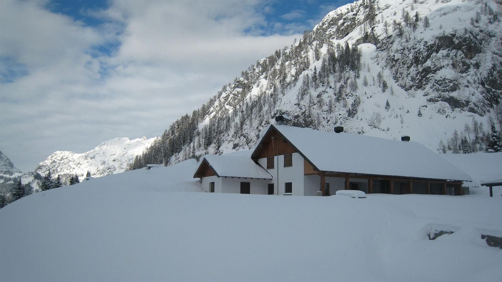 Snowshoe hike to Malga Tuglia and Passo Geu Basso - Explorer FVG