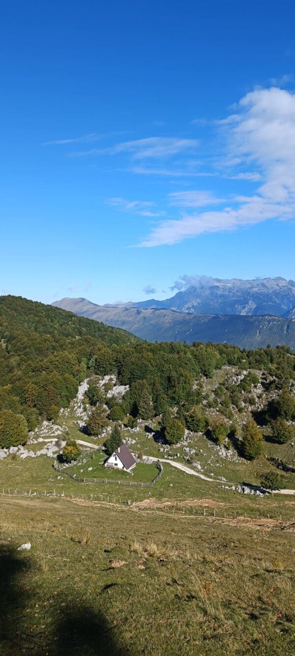 Escursione sul monte Mrzli Vrh: il balcone sulla valle dell'Isonzo ...